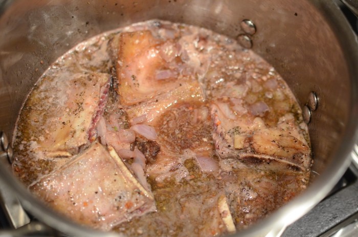 Short Ribs with Mushrooms – Purely Primal